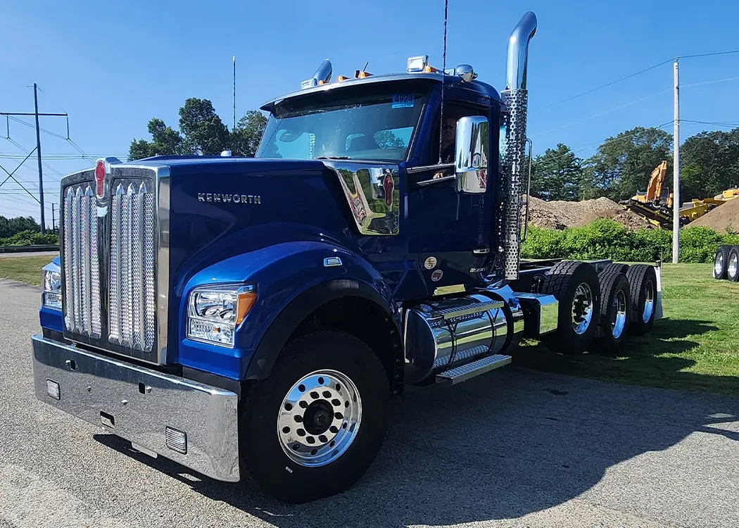 Kenworth W990